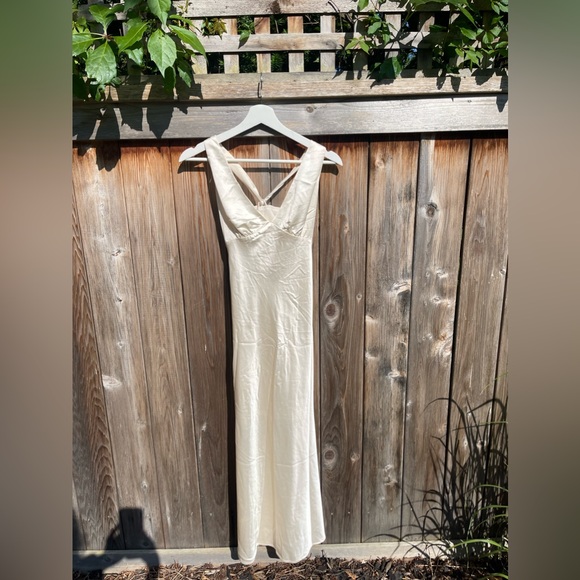 Petal & Pup | Dresses | Petal Pup Satin Maxi Dress | Poshmark